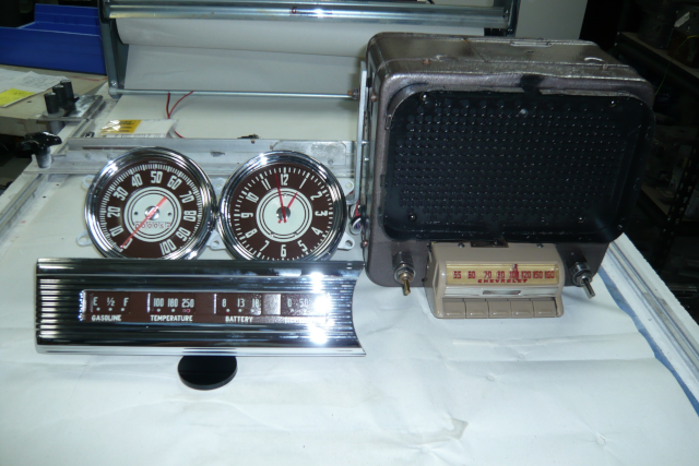 RS Gauge Works | Radios